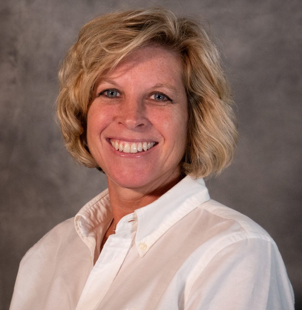 Holly Headshot - South Georgia Magazine